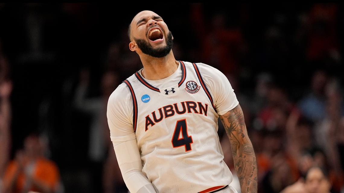 Downtown-East-Point-makes-its-mark-with-completed-mural | 11alive.com