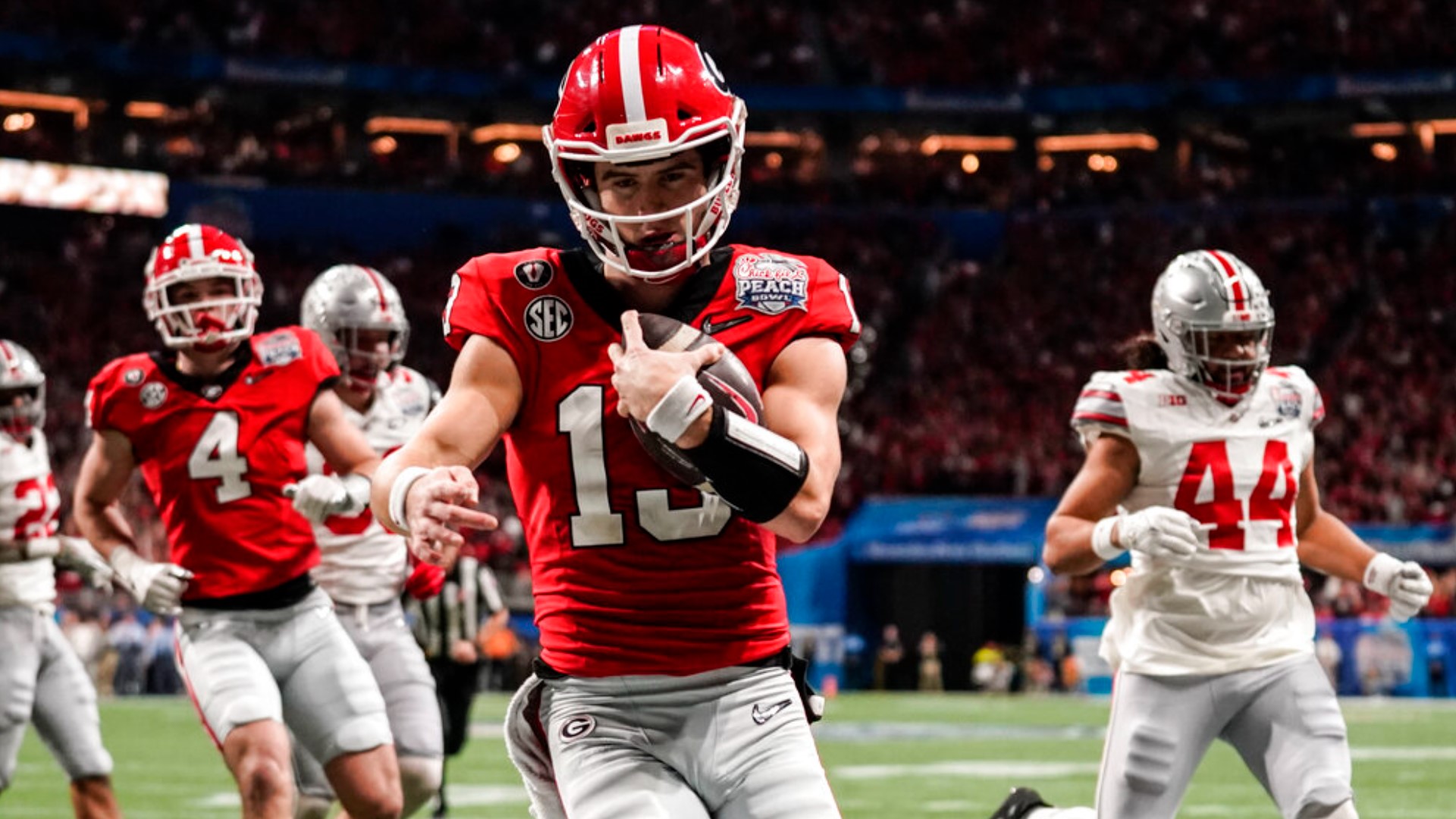 All about UGA football, their cheerleaders, band and mascot | 11alive.com