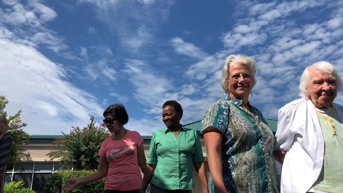 Help a senior in need during the holidays | 11alive.com