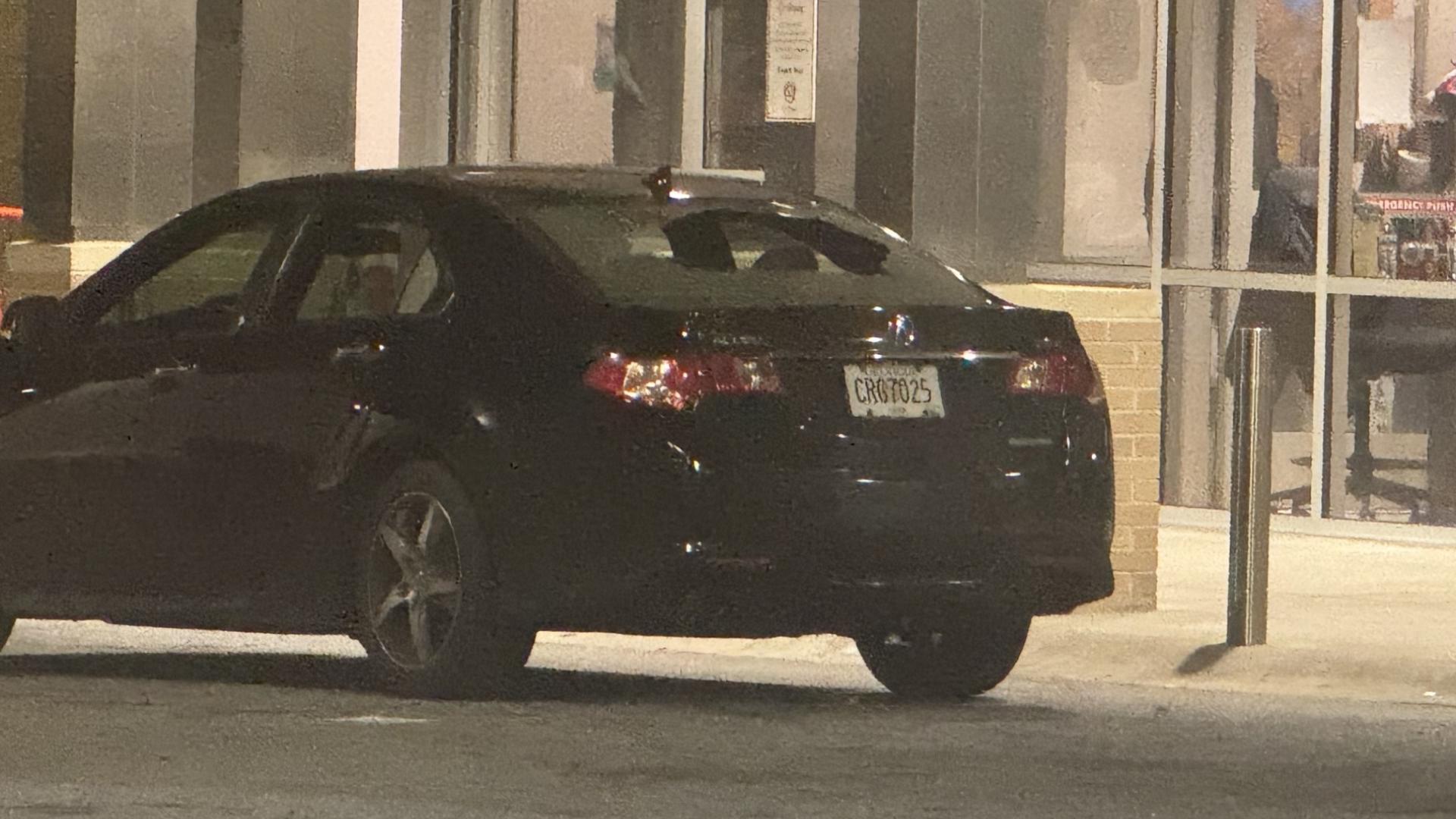 Police: Rideshare driver hit by stray bullet in Atlanta, drives himself ...