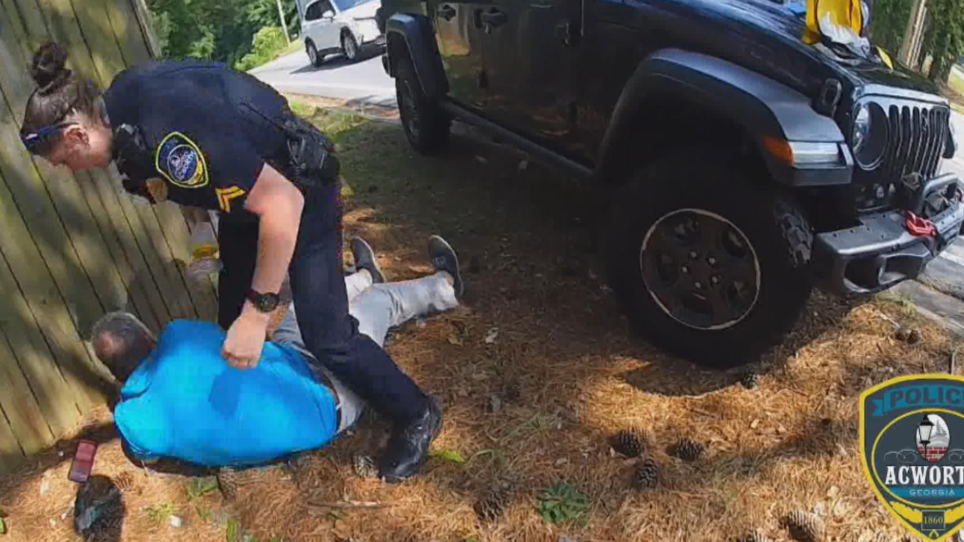 Bodycam video | Acworth officer saves man from choking | 11alive.com