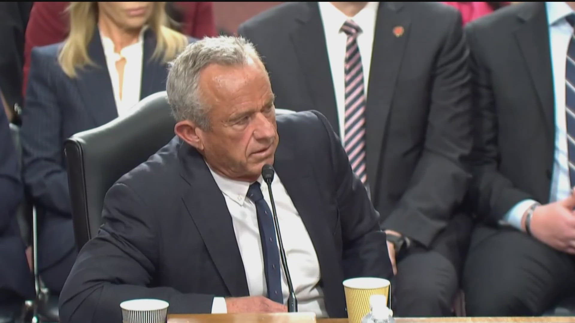 Despite opposition, U.S. Senate votes to confirm RFK | Full vote ...