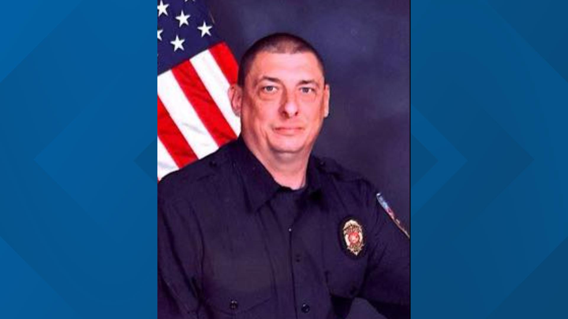 Forsyth County firefighter's search for kidney donor | 11alive.com