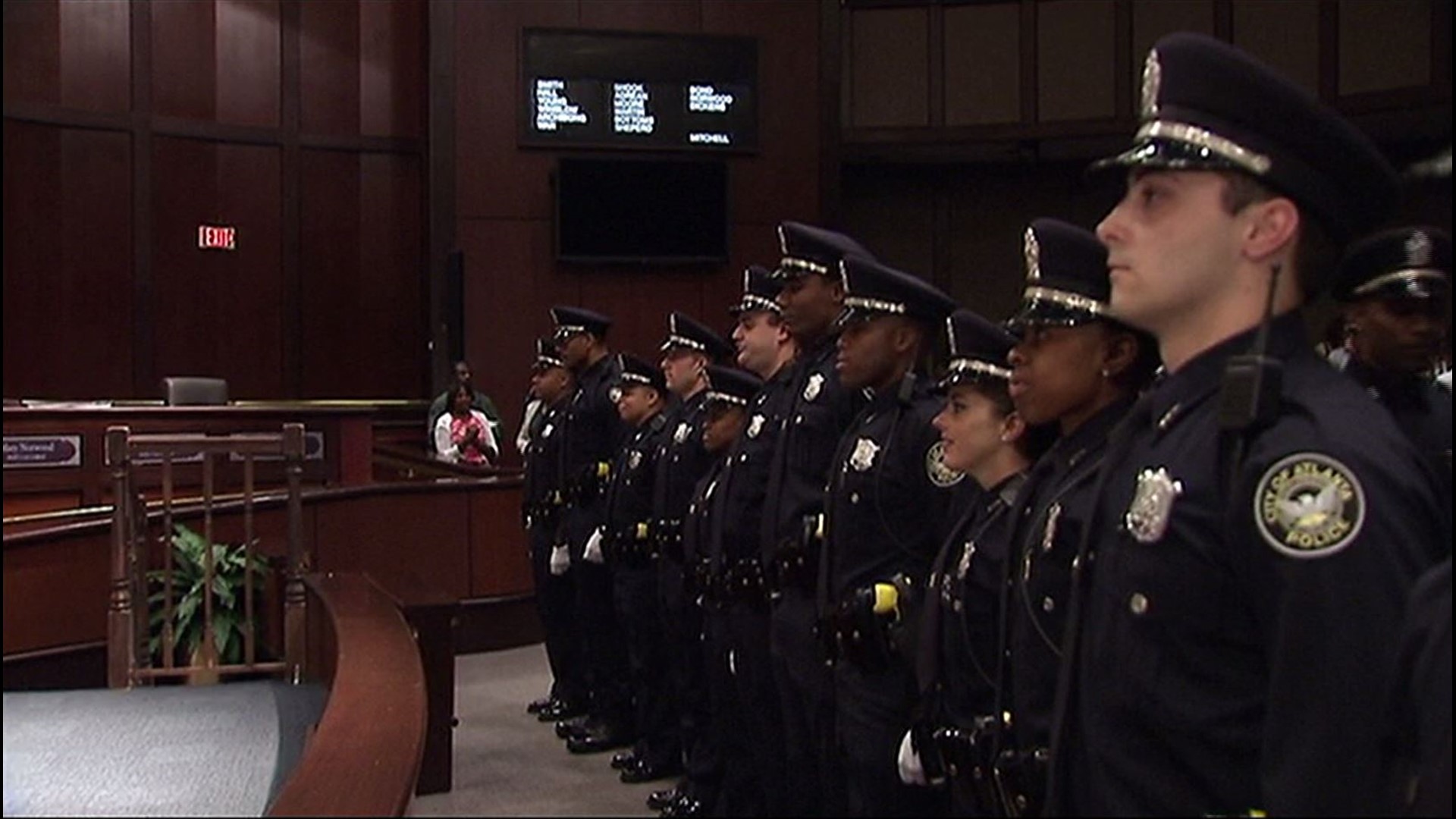 APD hitting the road to recruit new officers; looking in and out of ...