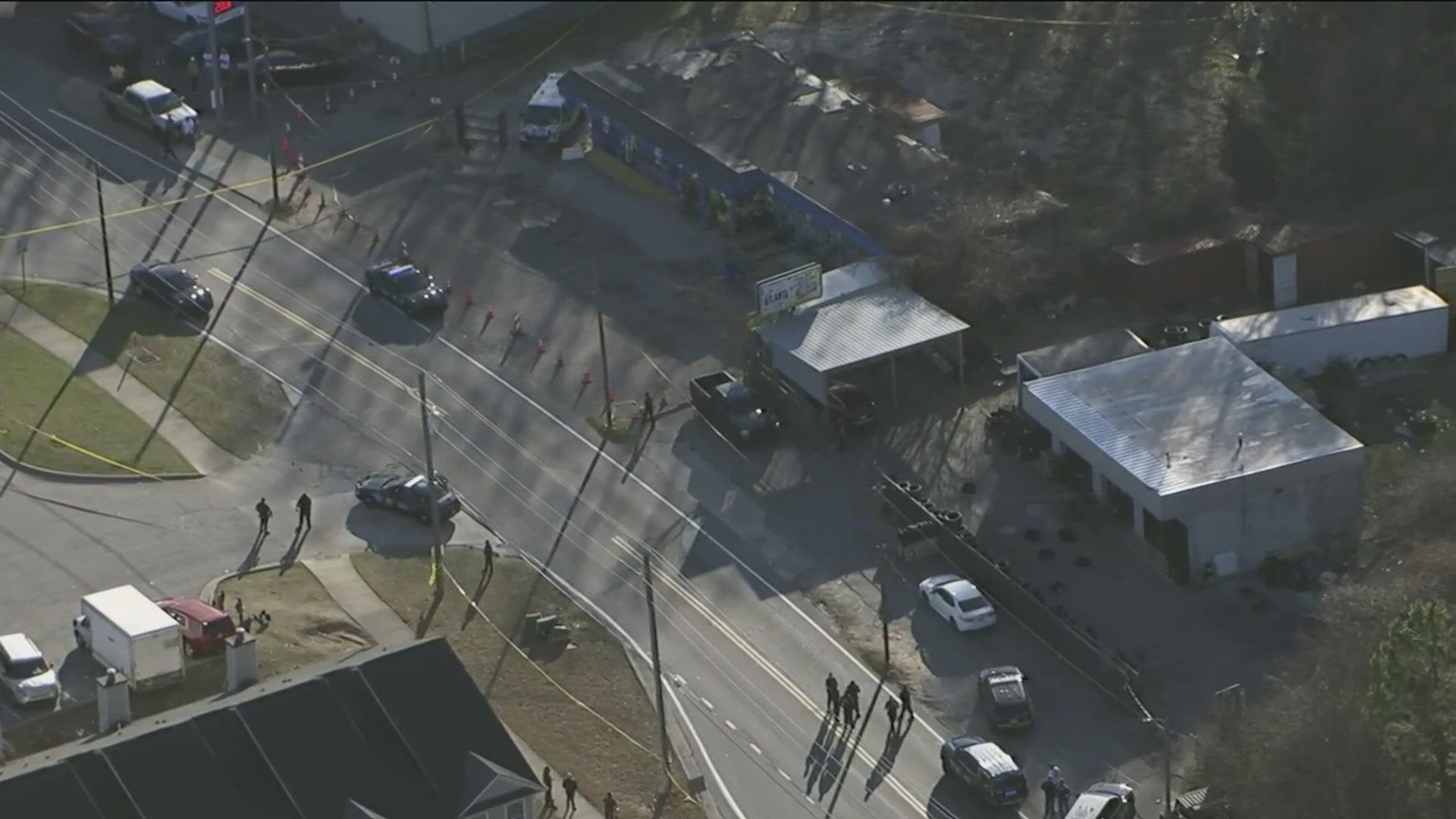 Double shooting on Jonesboro Road in Atlanta | 11alive.com