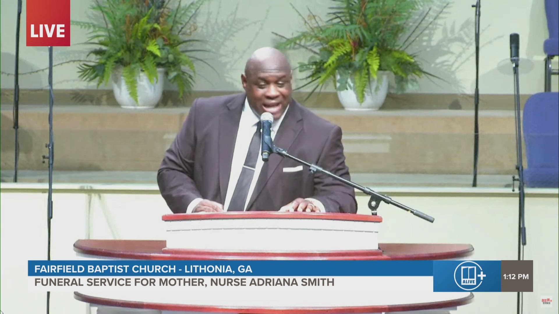 Funeral for Adriana Smith | Georgia mother who delivered baby on life ...