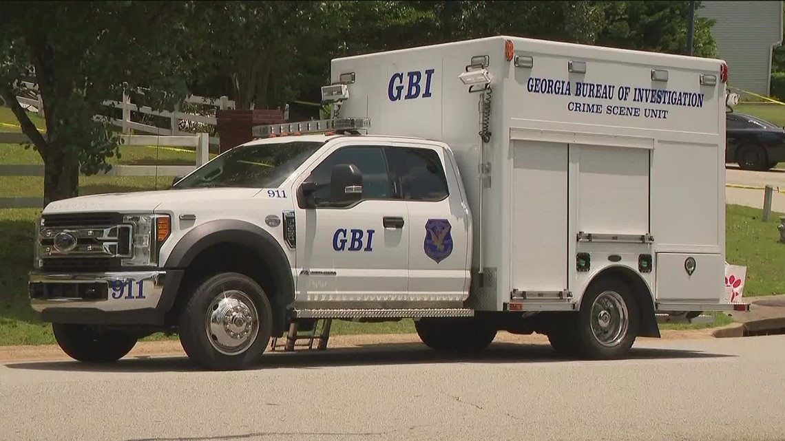 Naked man shot dead by SWAT after standoff in Hall County identified ...