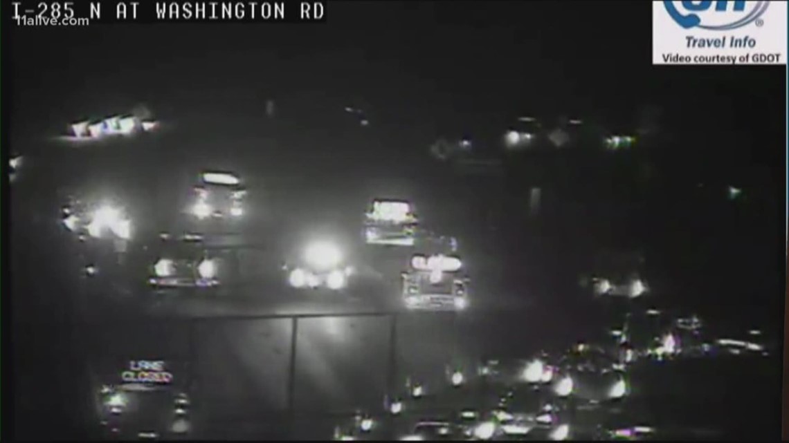 Crash on I-285 blocks lanes on the southside | 11alive.com
