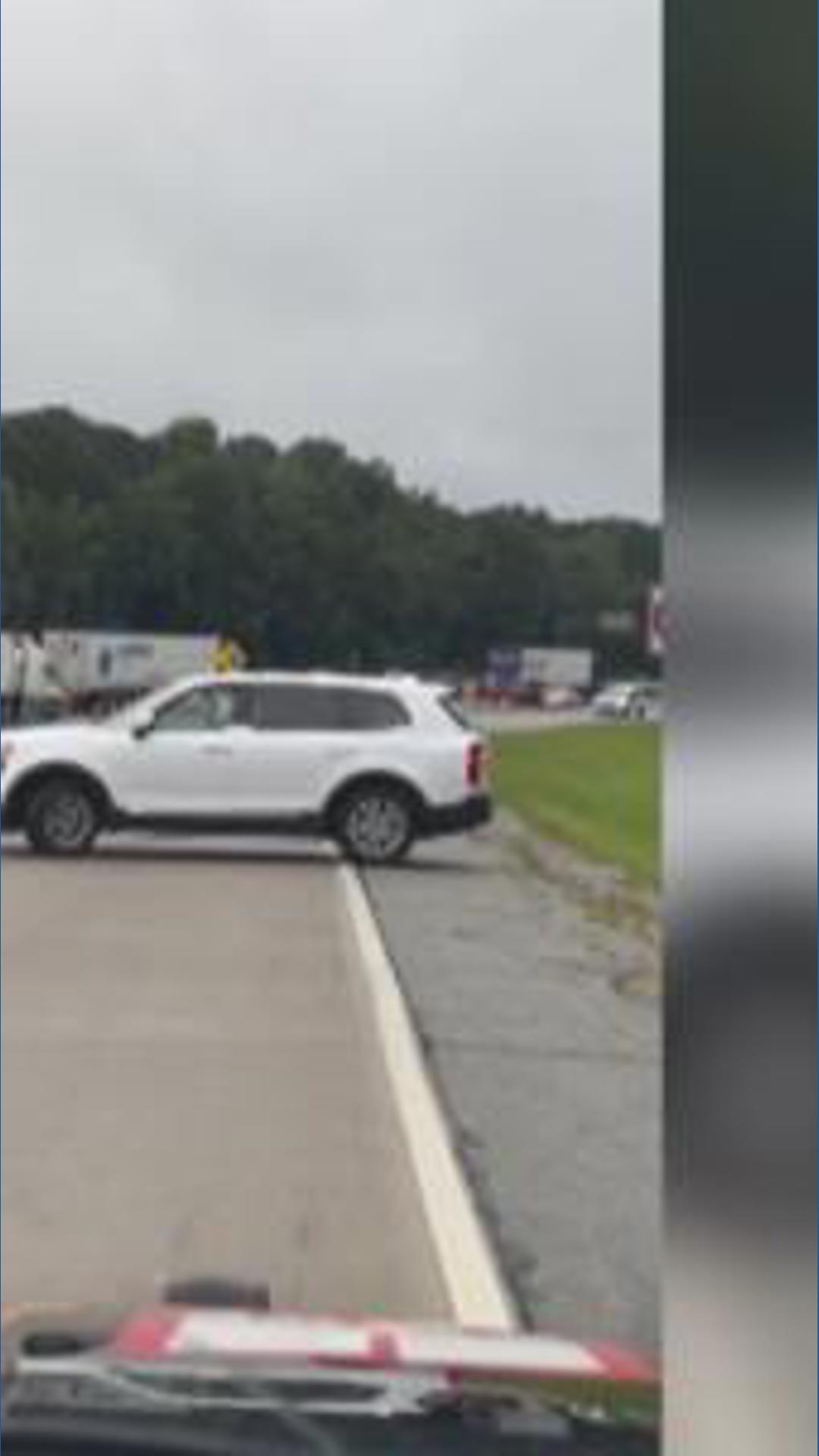 I-20 wrong-way maneuvering on entrance ramp video | 11alive.com
