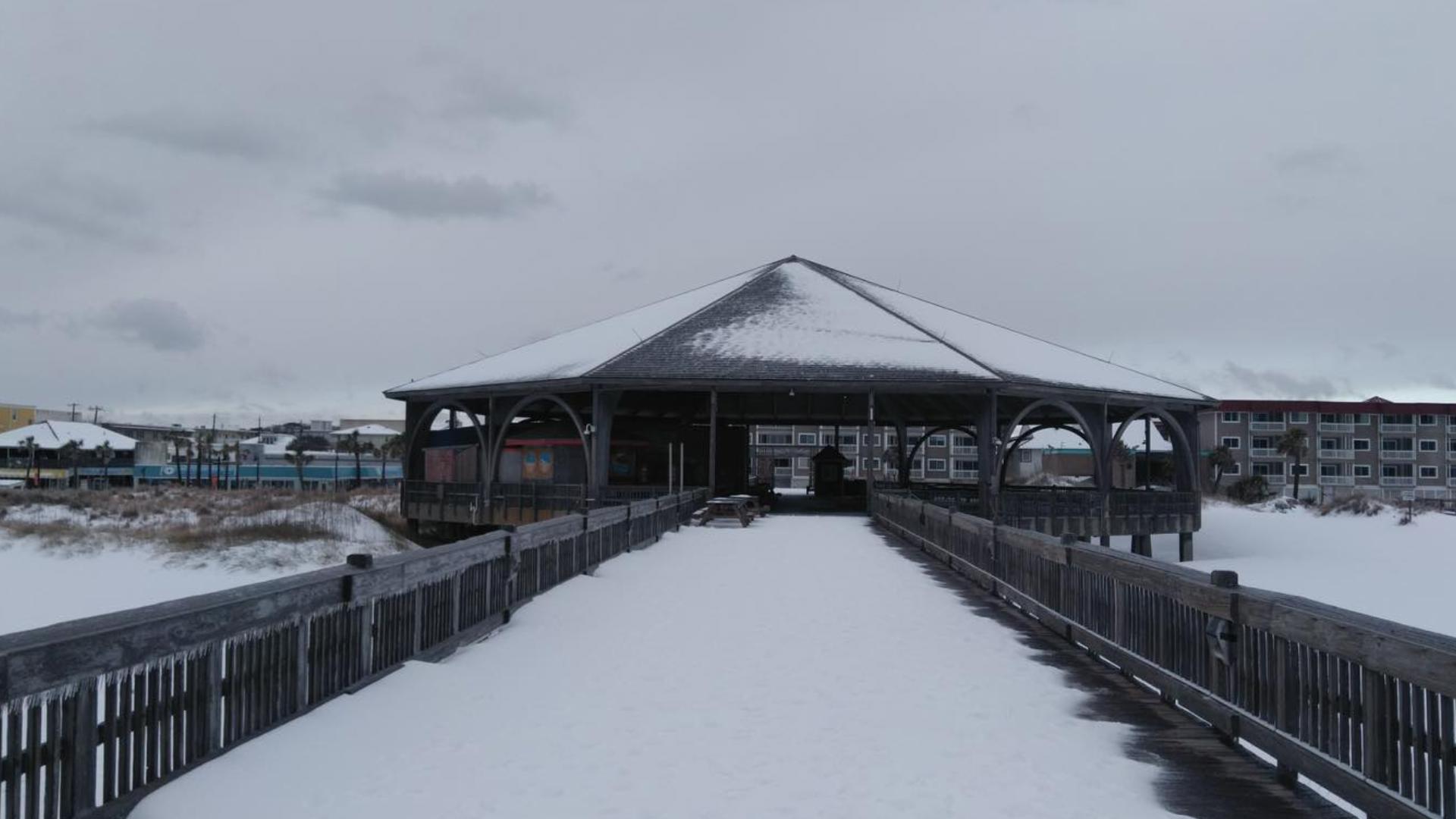 Snow photos: Tybee Island, Georgia, New Orleans and Pensacola, Florida ...