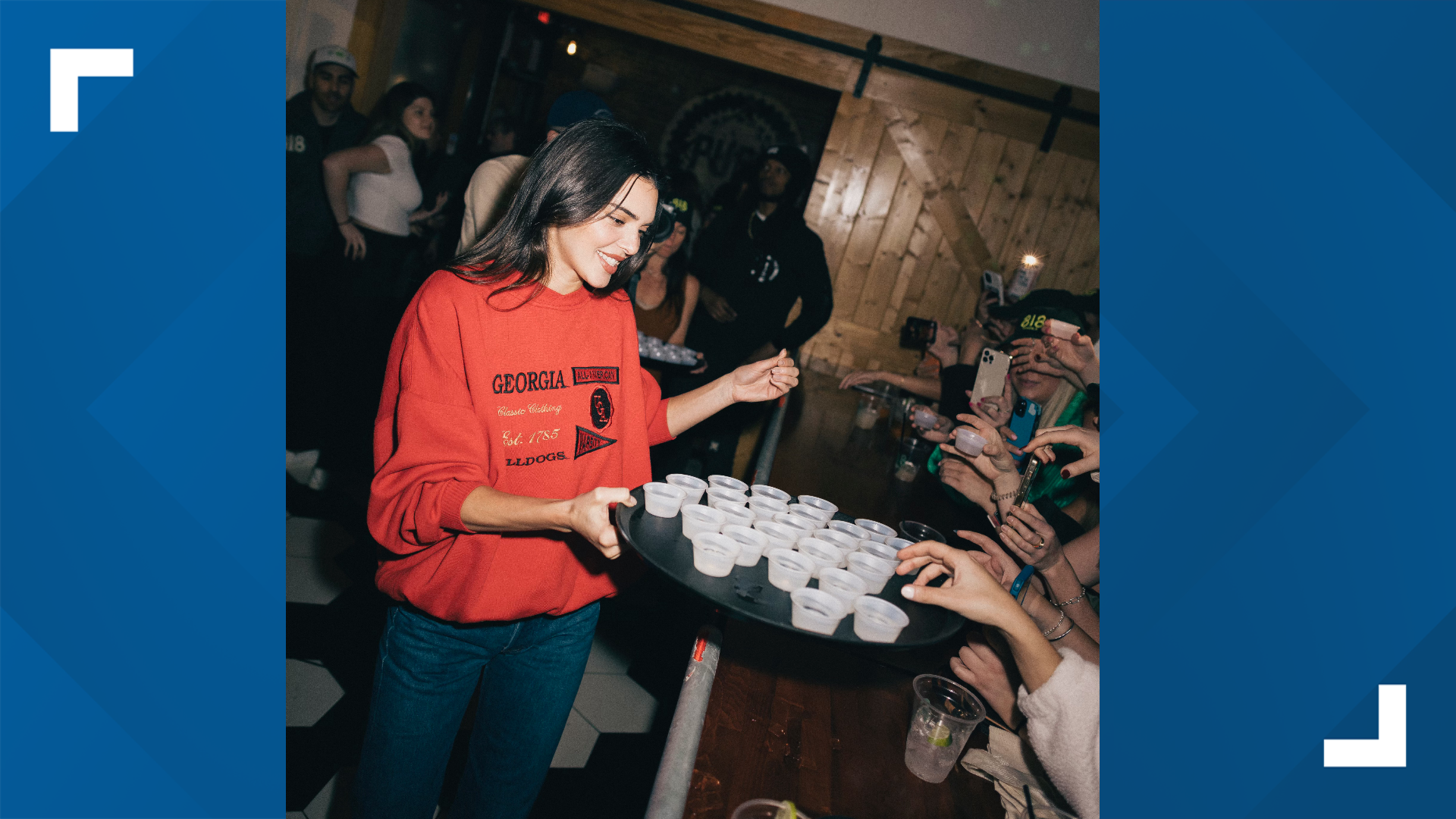 Kendall Jenner shows up to Athens bar | 11alive.com