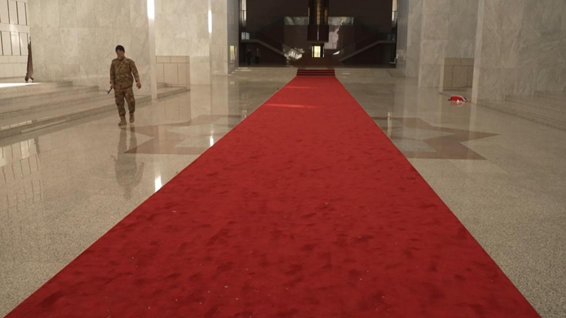 Inside Assad palace CNN video | War in Syria | 11alive.com