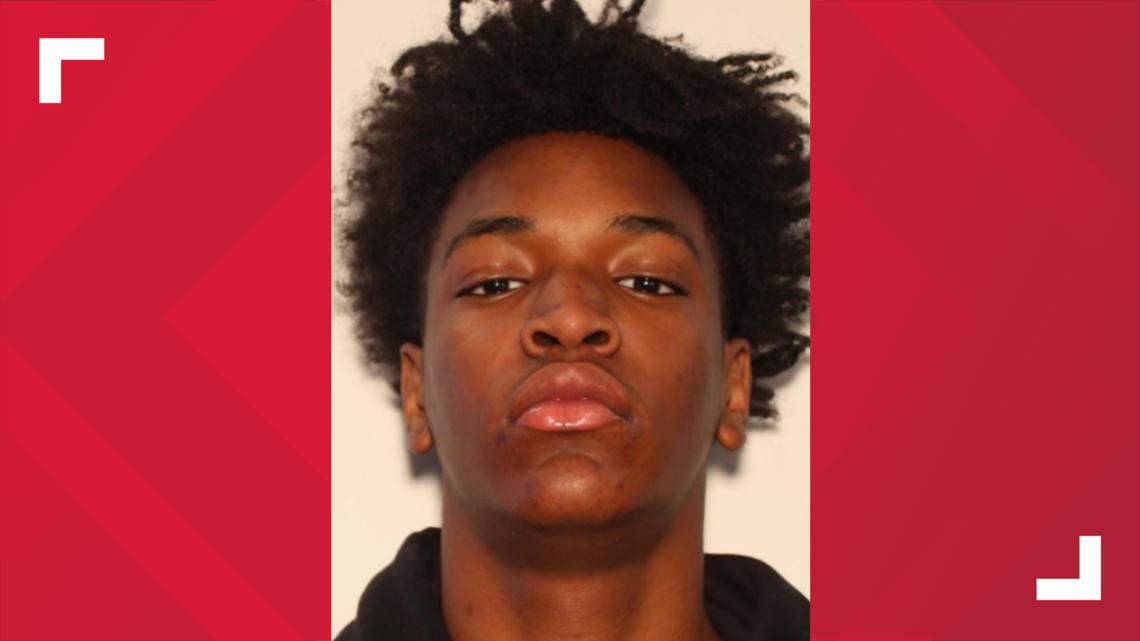 Authorities searching for metro Atlanta man wanted for murder | 11alive.com