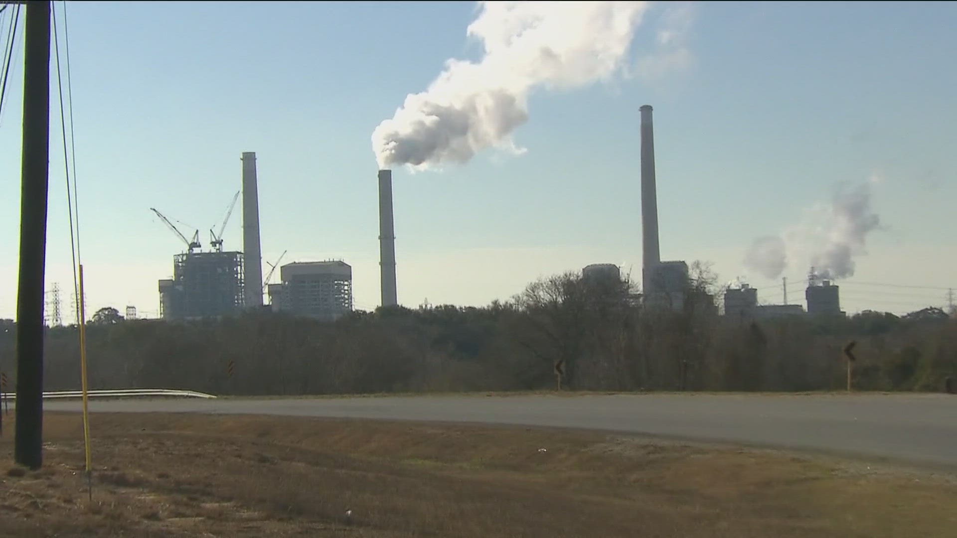 Here are the dangers of coal plant pollution | 11alive.com