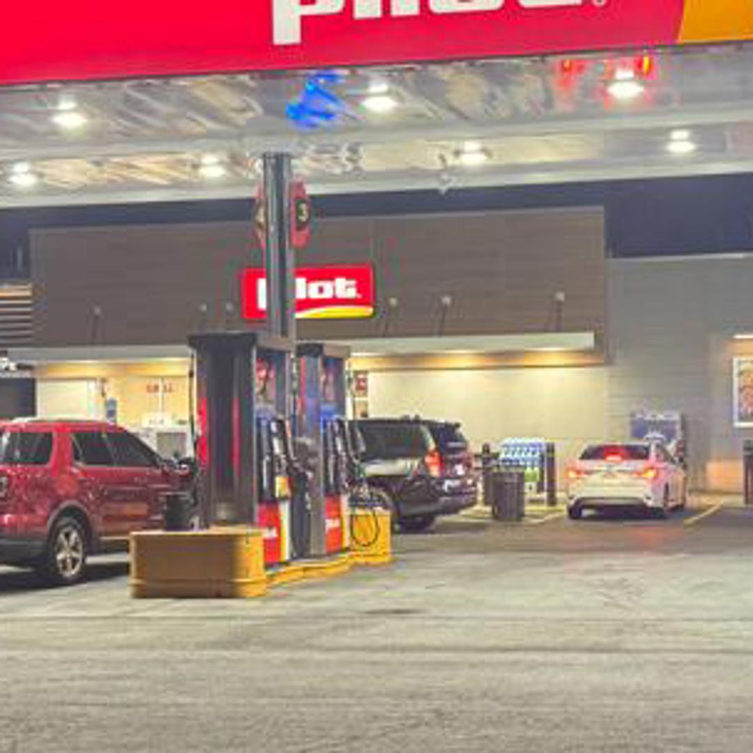Person shot in altercation at Atlanta gas station | 11alive.com
