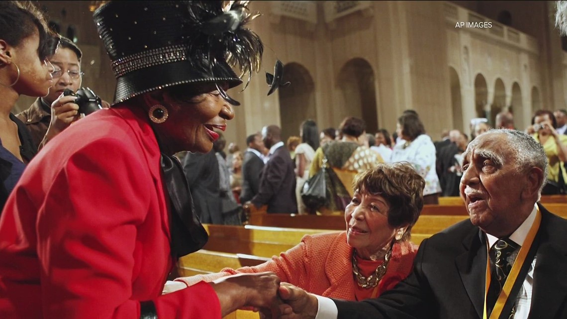 Dr. Christine King Farris to lie in state capitol | 11alive.com