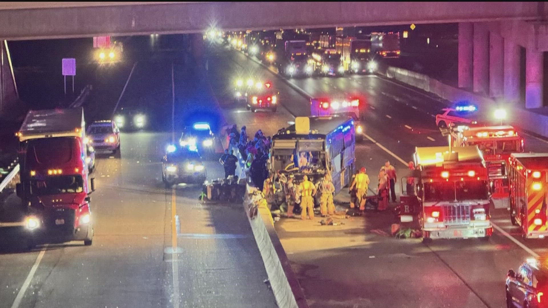 Greyhound bus crash in S.C. injures driver, 11 passengers | 11alive.com