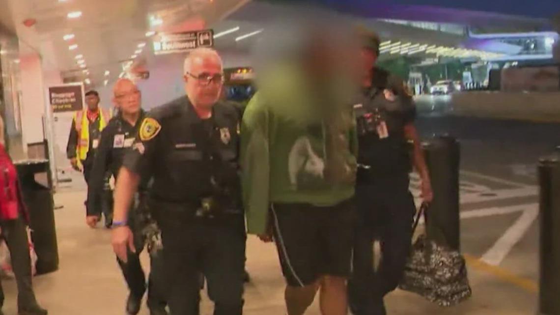Metro Atlanta man says 'unruly passenger' punched him on Delta flight ...