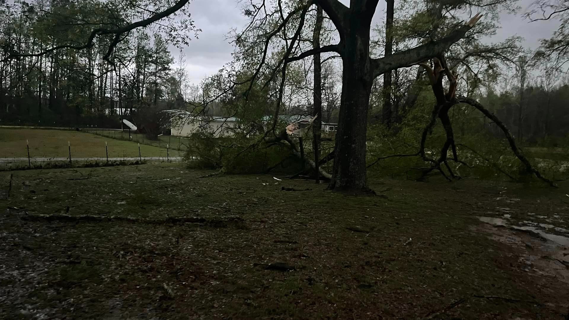 Tornado damage in LaGrange, Milledgeville: Gov. Kemp tours area ...