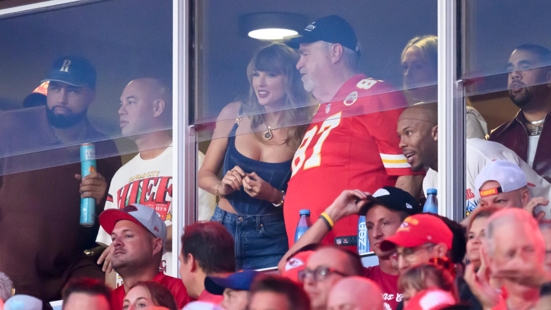 Is Taylor Swift at the Atlanta Falcons Chiefs game | 11alive.com