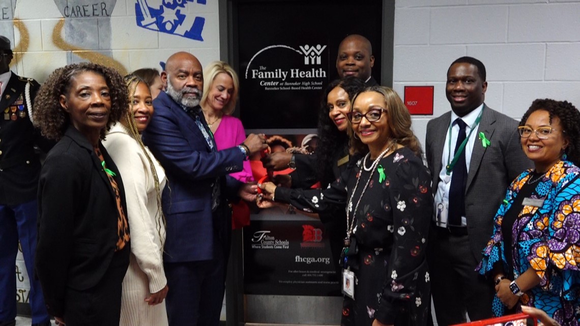 Banneker High new health center | 11alive.com