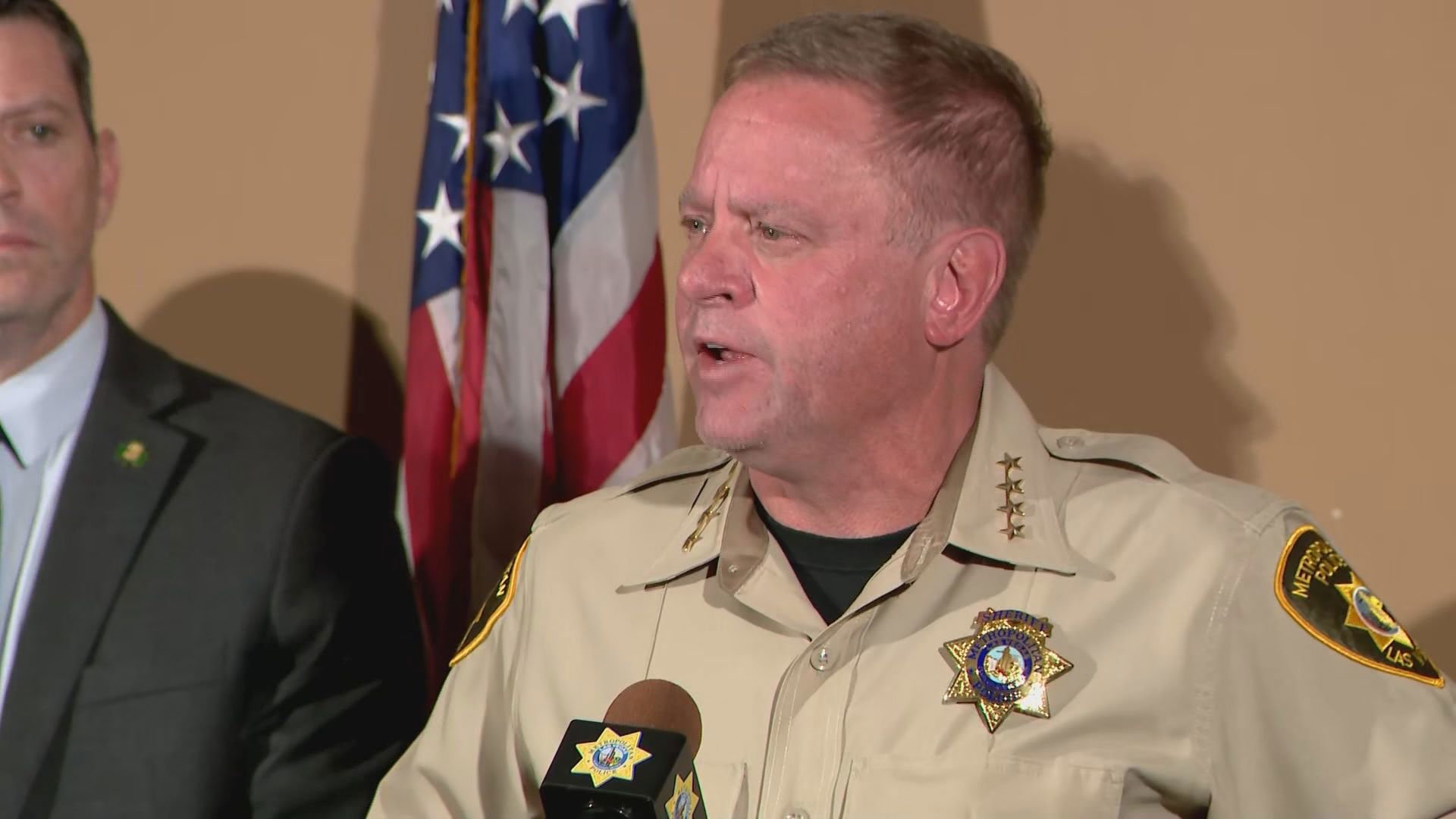 1 dead, others injured when Tesla Cybertruck explodes outside Trump's ...