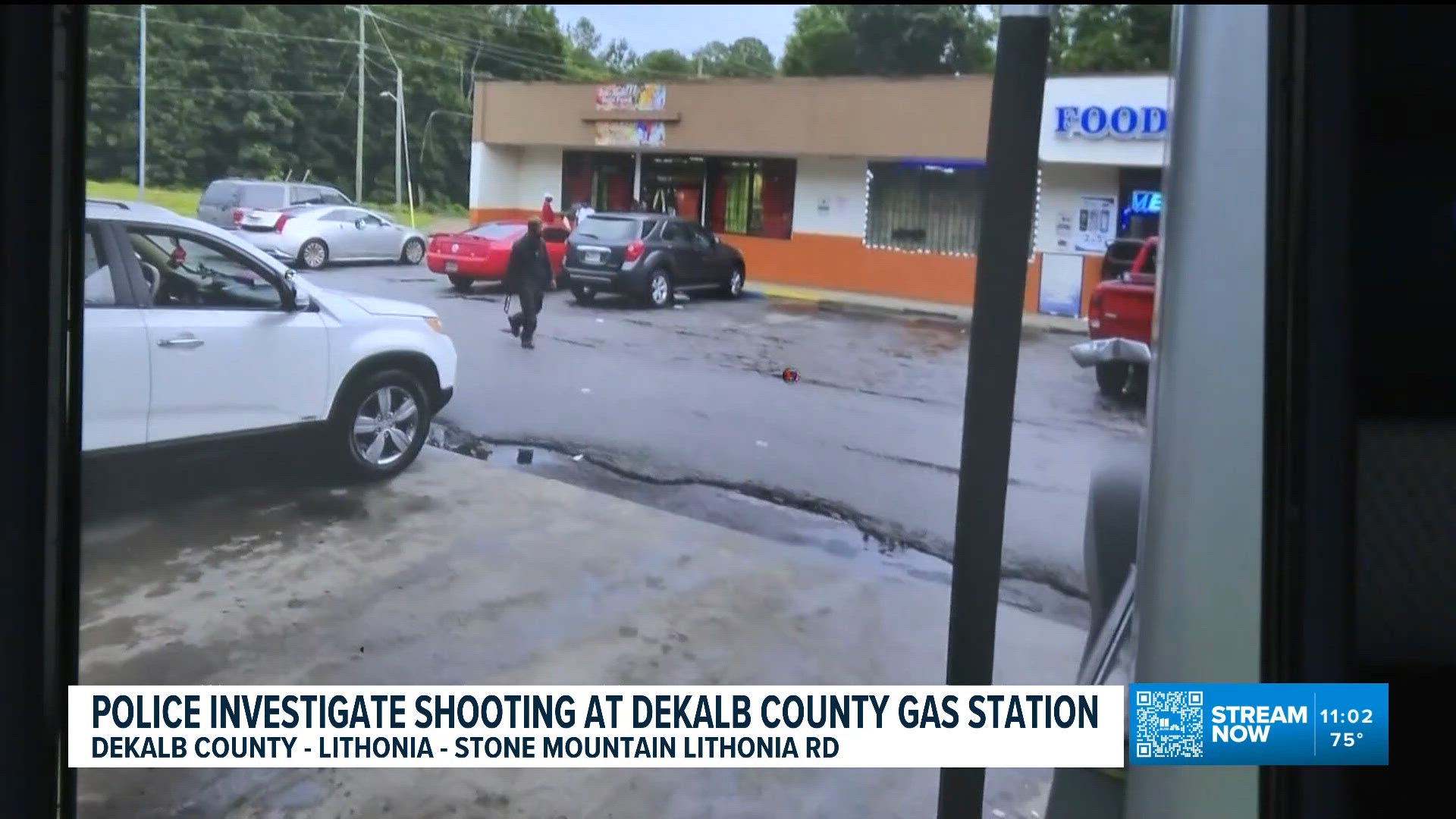 Witnesses describe machete attack inside restaurant before shooting in ...