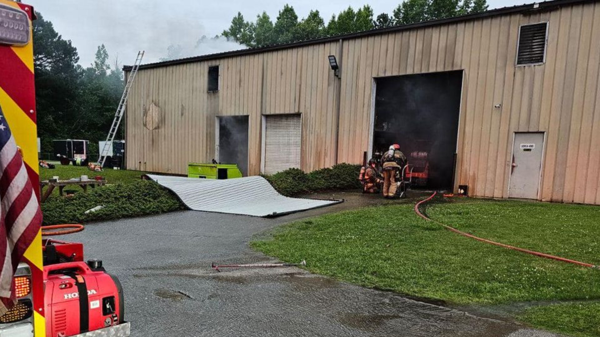 Fire at Georgia Arms gun store | 11alive.com