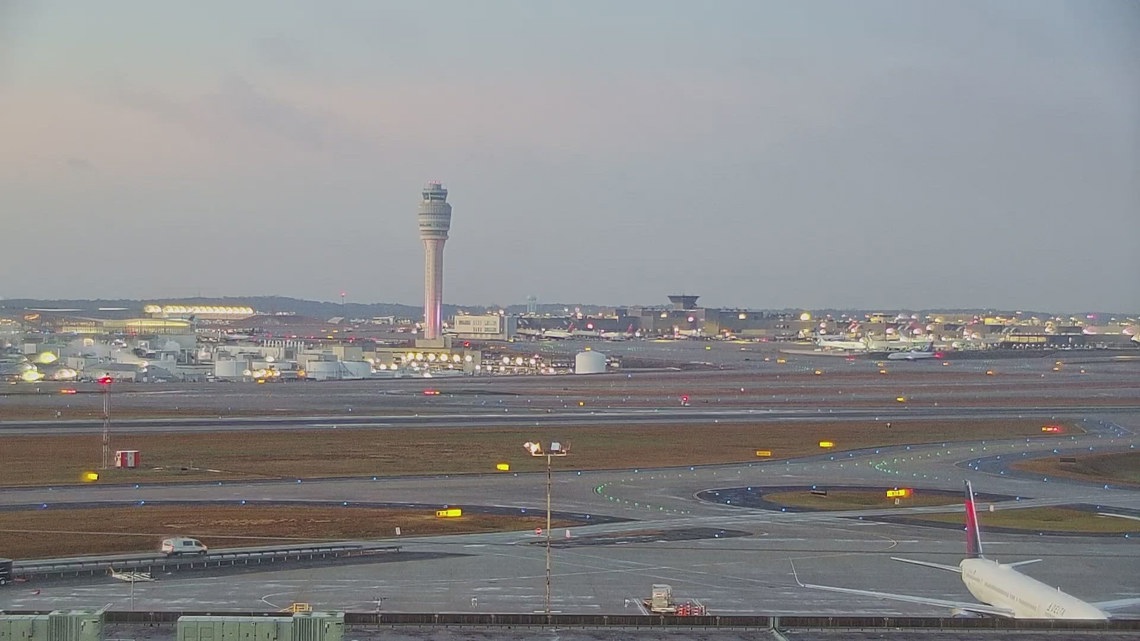 Severe weather disrupts flights at Atlanta airport on Friday night and ...
