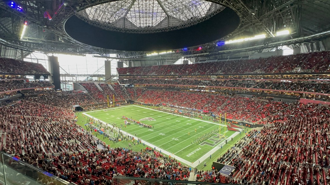 Moment of silence Jimmy Carter Atlanta Falcons game | 11alive.com