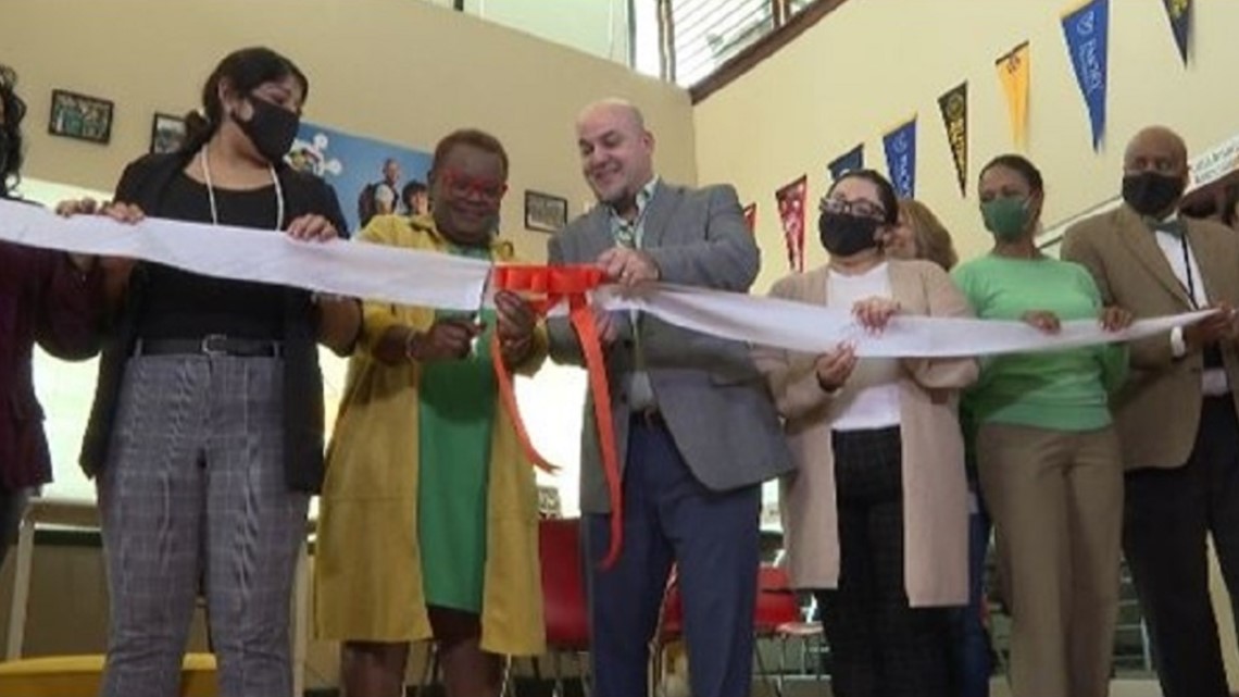 Latin American Association learning hub helps students succeed ...