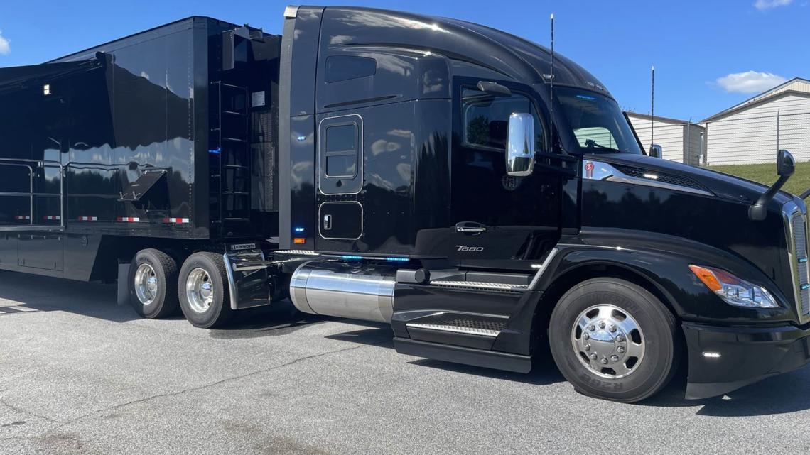 New Dept. of Motor Carrier Compliance semi-truck with simulators ...