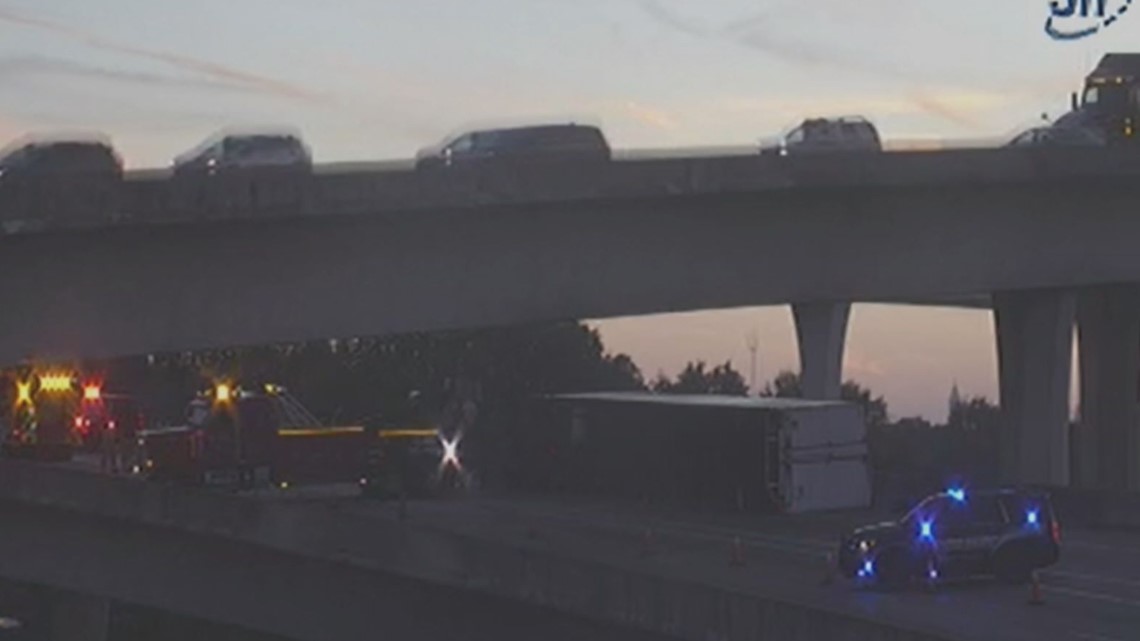 Crash on I-85 Southbound exit to I-285 | 11alive.com