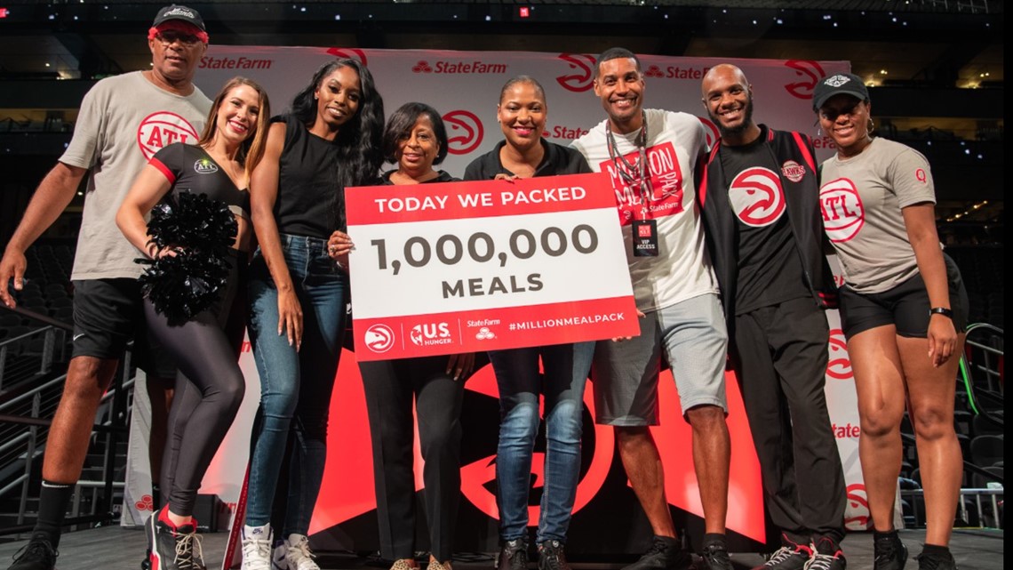 Atlanta Hawks Million Meal Pack event at State Farm Arena | 11alive.com