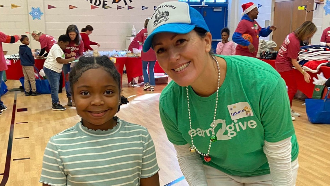 Earn2Give event Cascade Elementary | 11alive.com