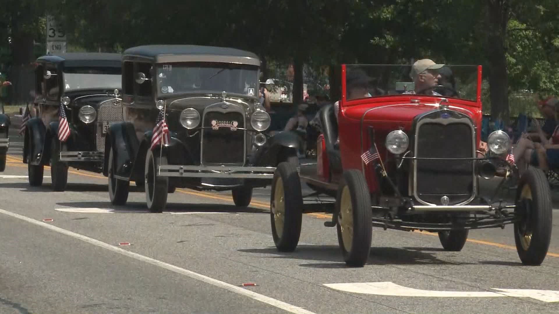 Dacula Memorial Day Parade photos | 11alive.com