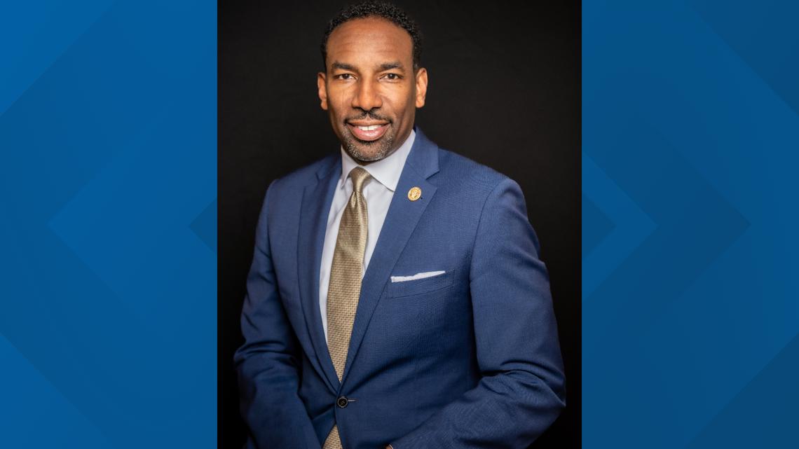 Atlanta Mayor Andre Dickens joins BlueSky leaves X | 11alive.com