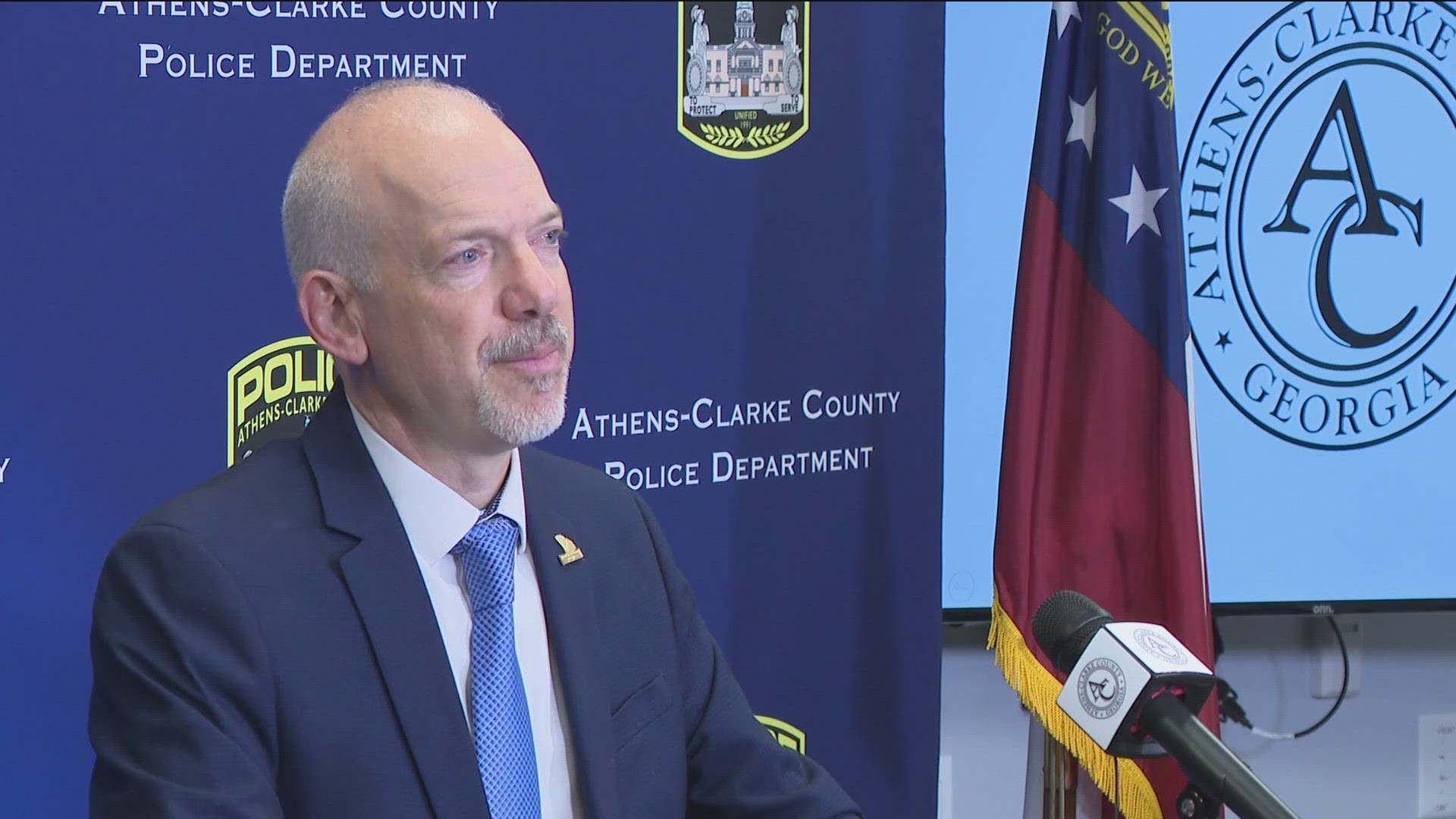 Athens mayor defends 2019 resolution supporting immigrant community ...