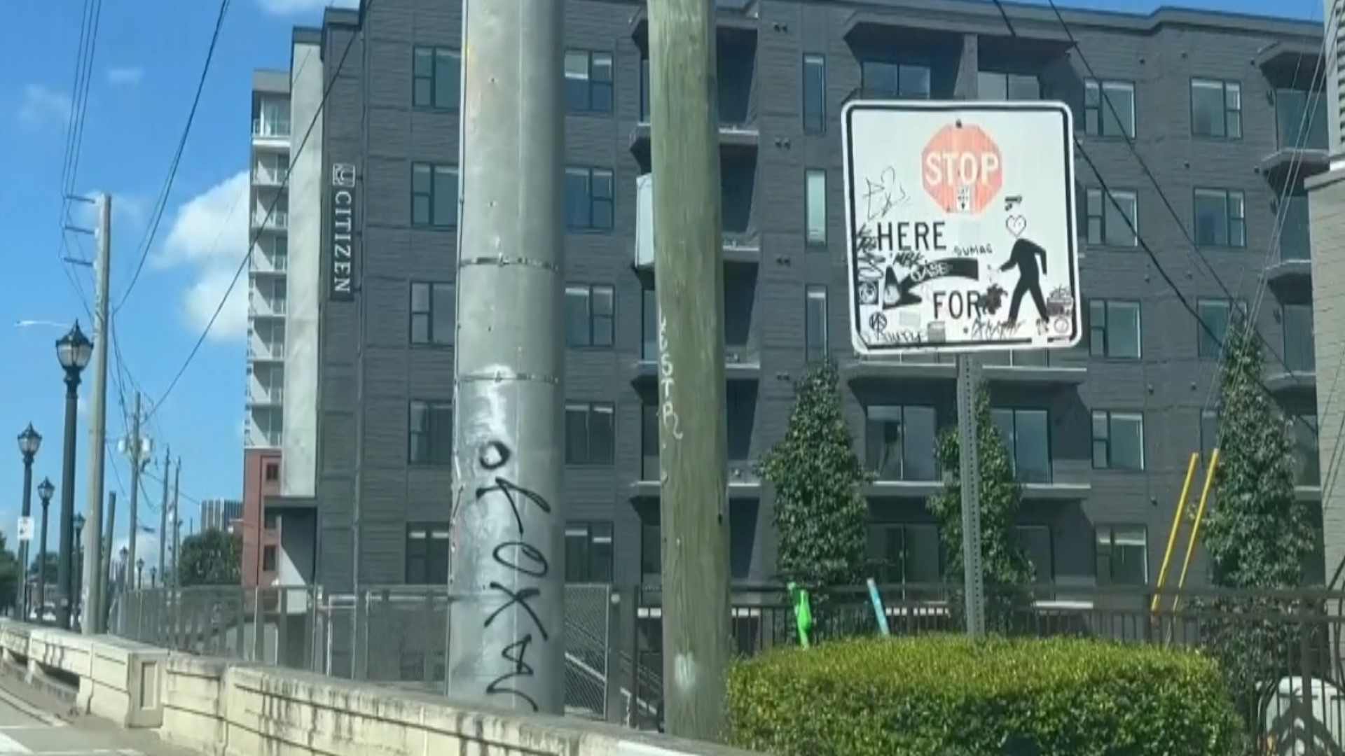 Can grafitti on signs confuse self-driving cars | 11alive.com