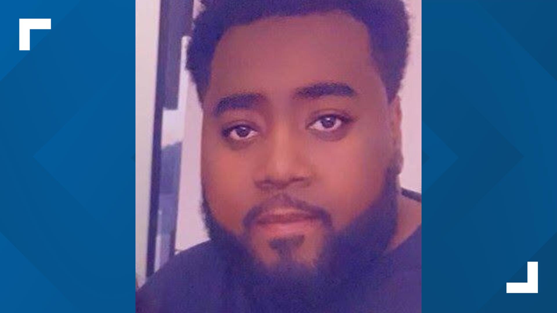 DeKalb gas station carjacking, shooting on Redan Road | 11alive.com