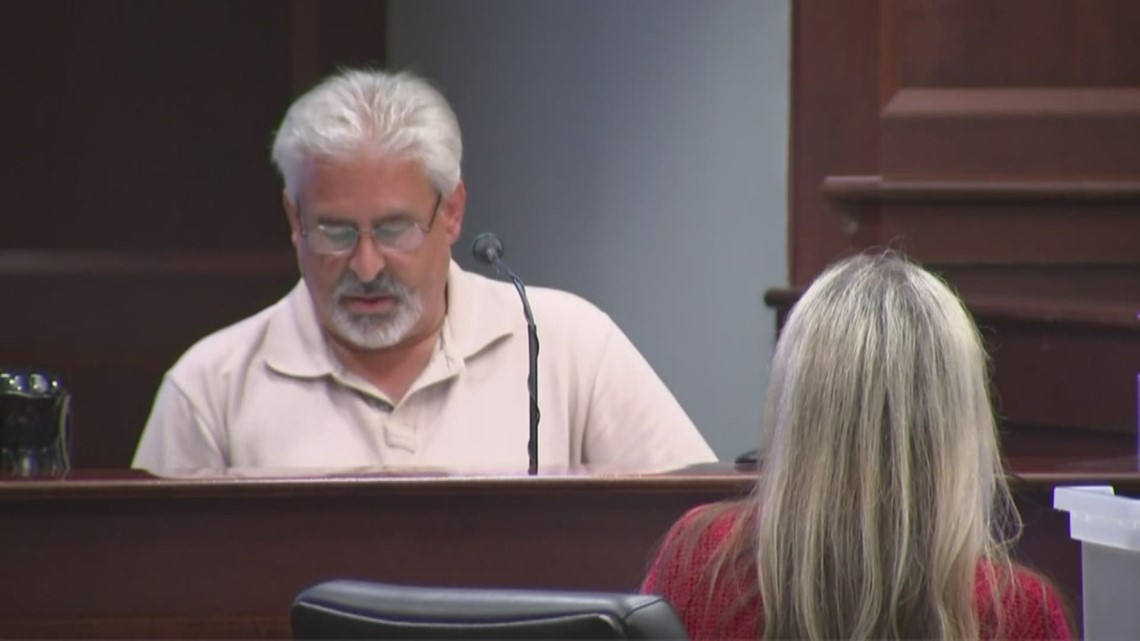 Rosenbaum trial: Officer describes what we saw when he arrived at ...