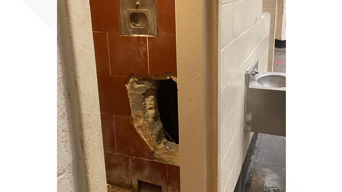 Fulton inmate digs through jail wall, shanks neighbor | 11alive.com