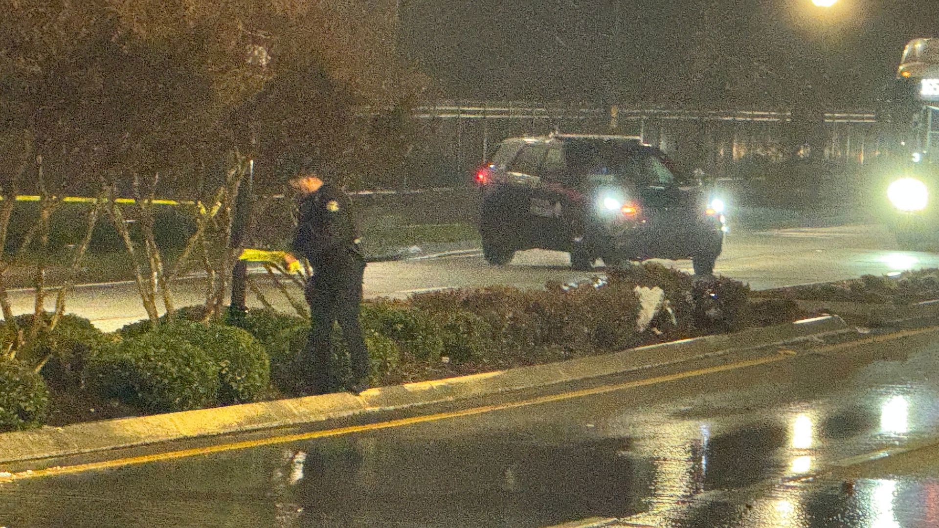 Metro Atlanta roads flooded from heavy rain; Thurs., live updates ...