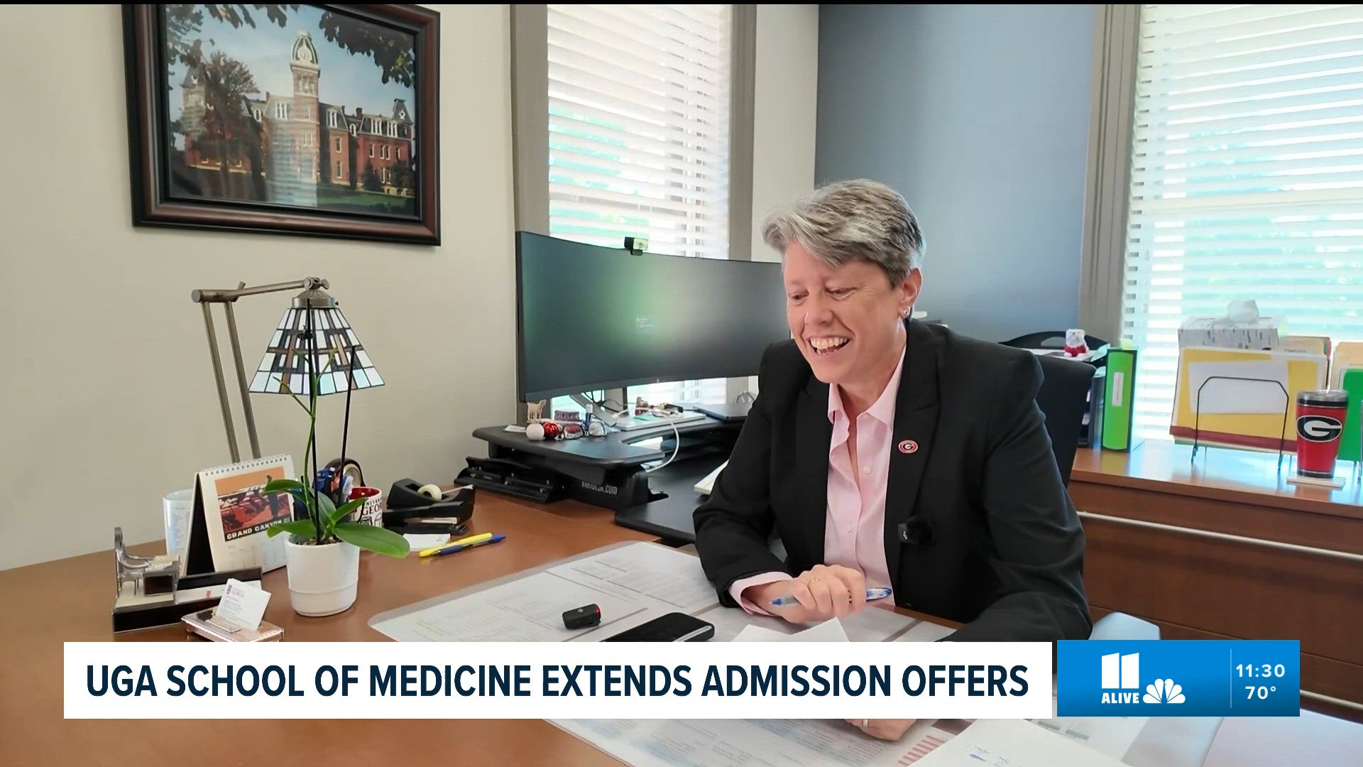 NASA Curiosity rover finds rare molecules on Mars that could be clues ...