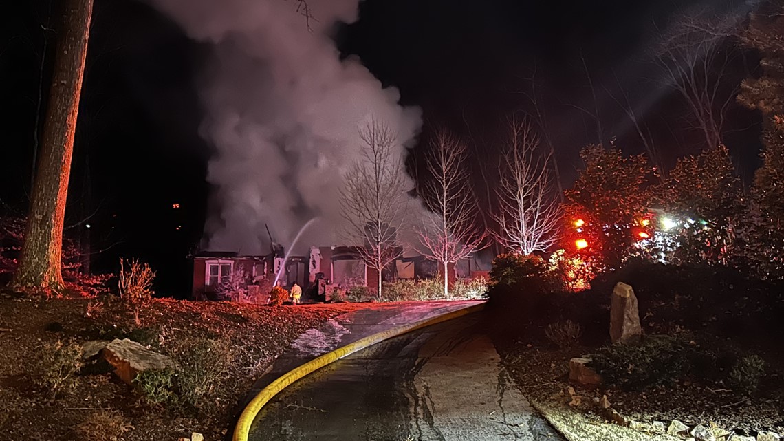 House fire Powder Springs | Dawson Drive | 11alive.com