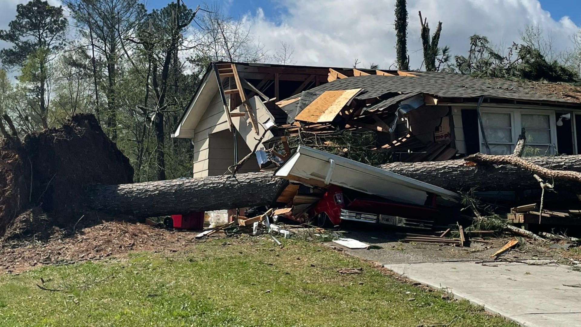 Tornado damage in Conyers | Survey shows hardest-hit areas | 11alive.com