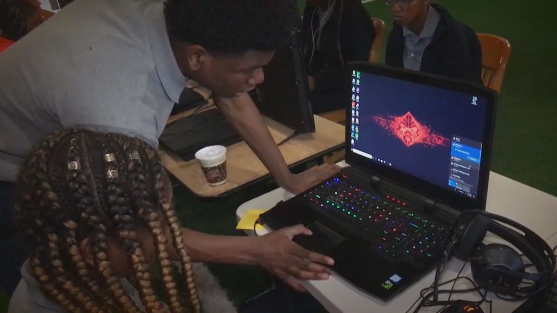 Non-profit teaches African-American youth about video gaming industry ...