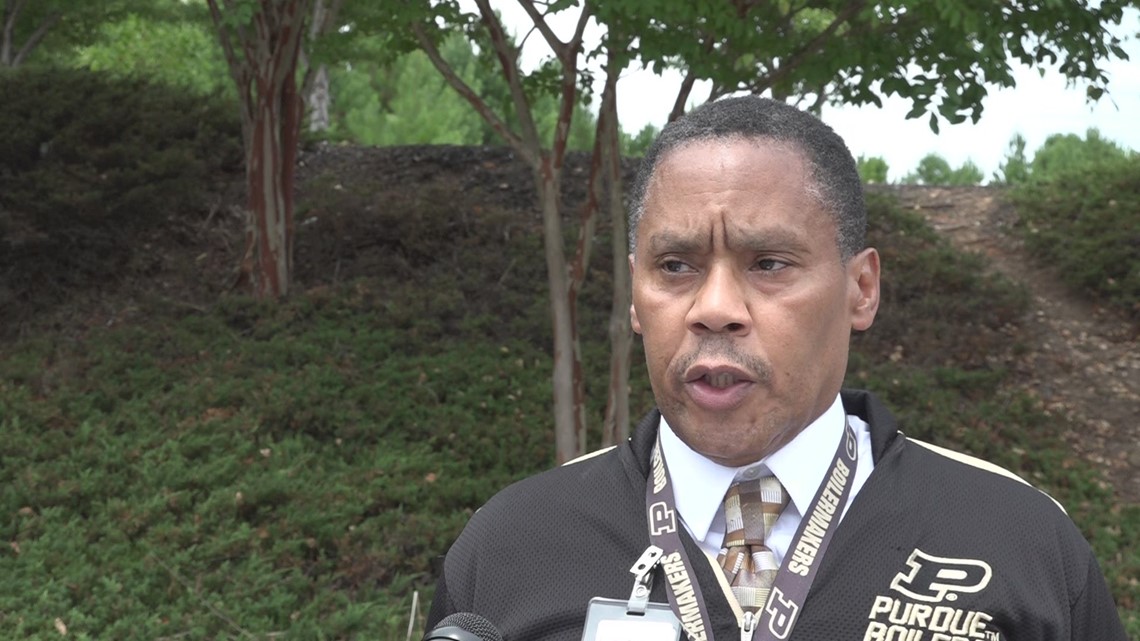 Solicitor General asks Walmart to increase police presence | 11alive.com