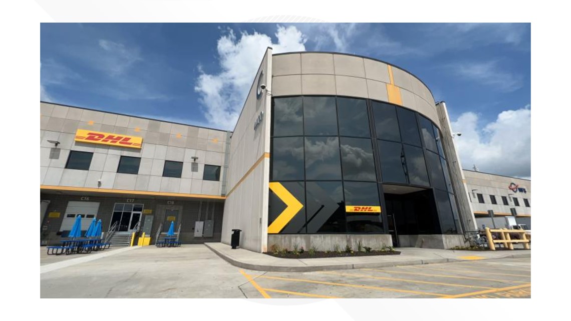 DHL's new Atlanta hub generates half of its energy on-site | 11alive.com