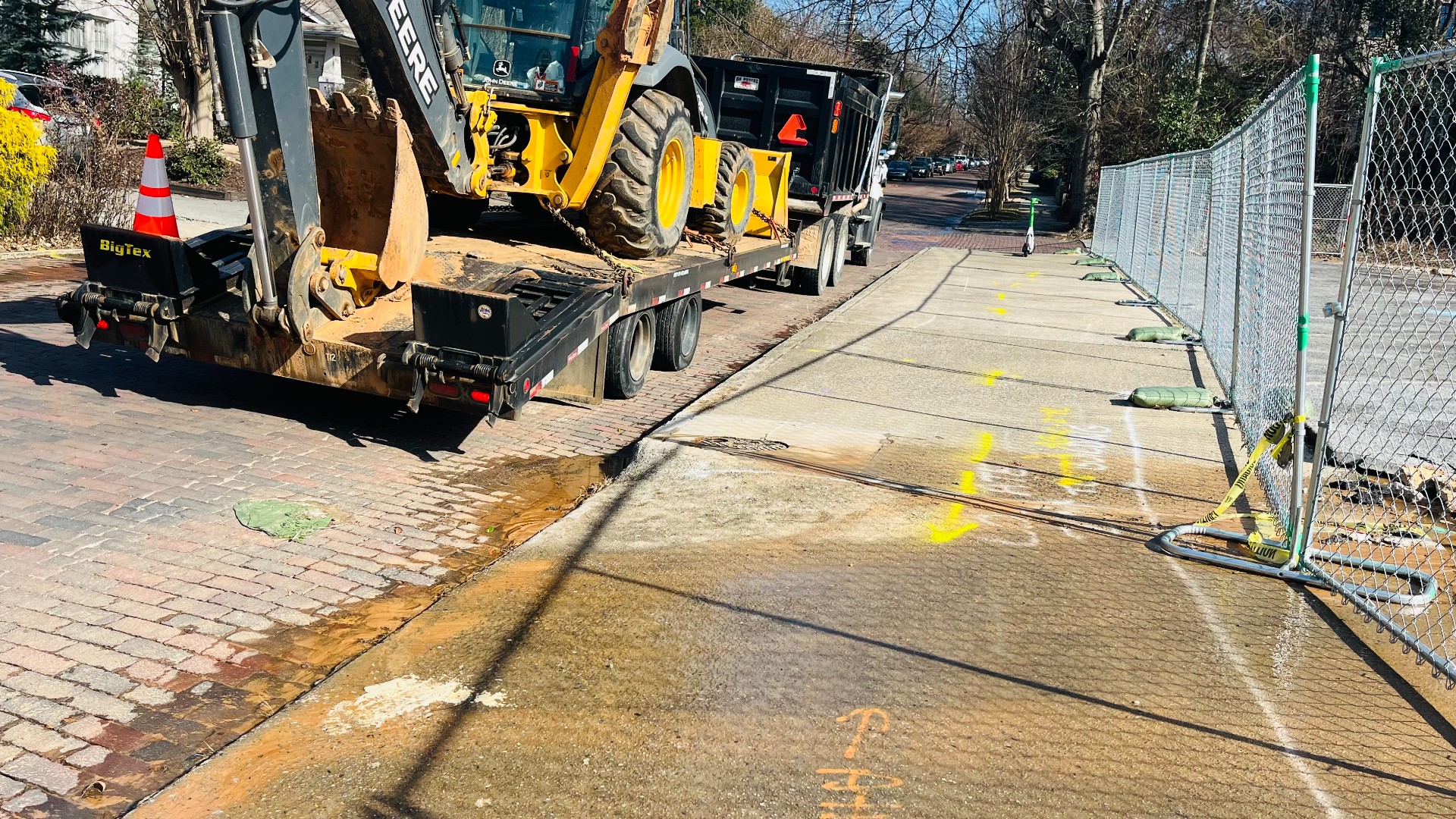 Crews fixing water main breaks across Atlanta, officials say | 11alive.com